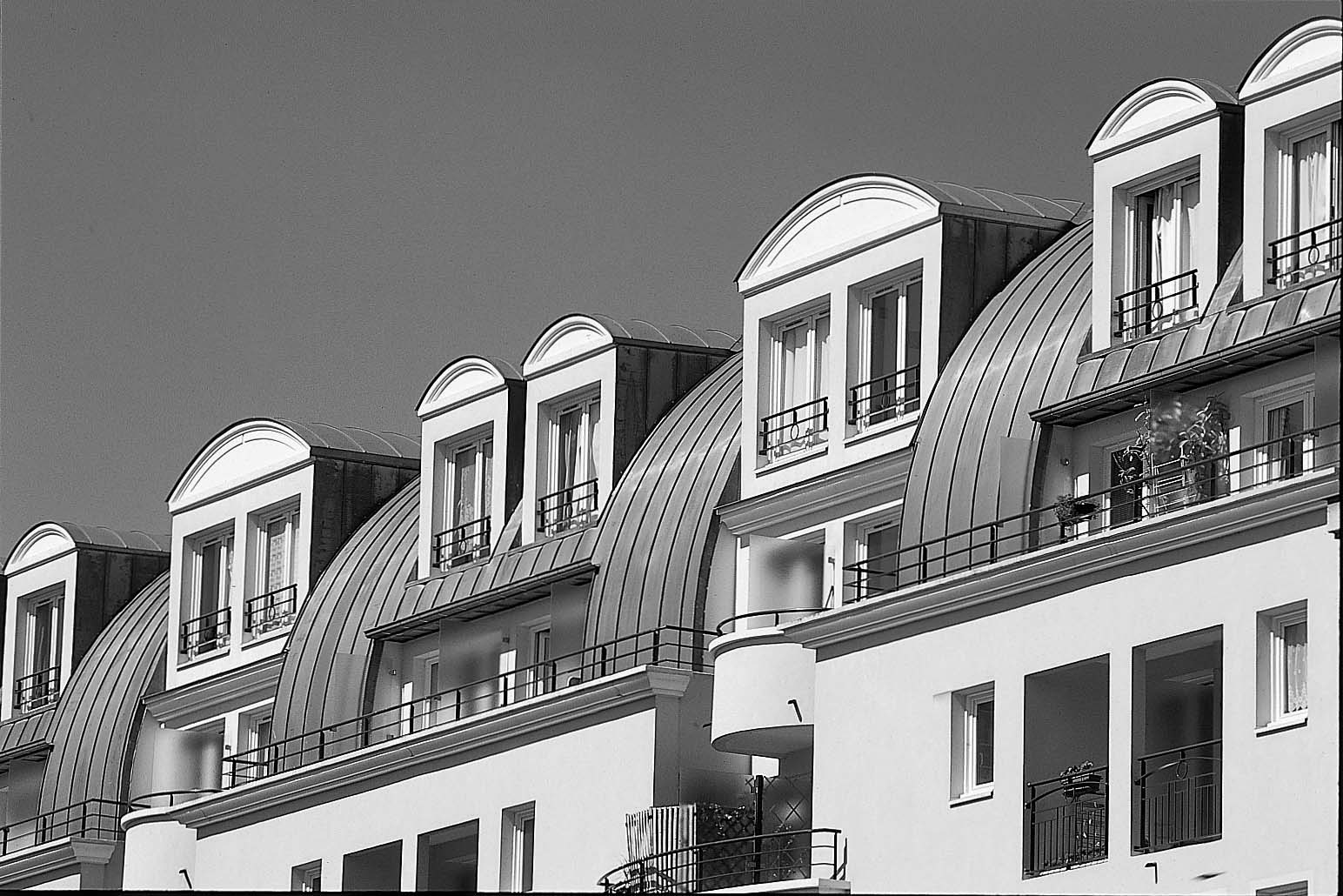 Solutii durabile din titanzinc pentru acoperisuri si fatade propuse de ...